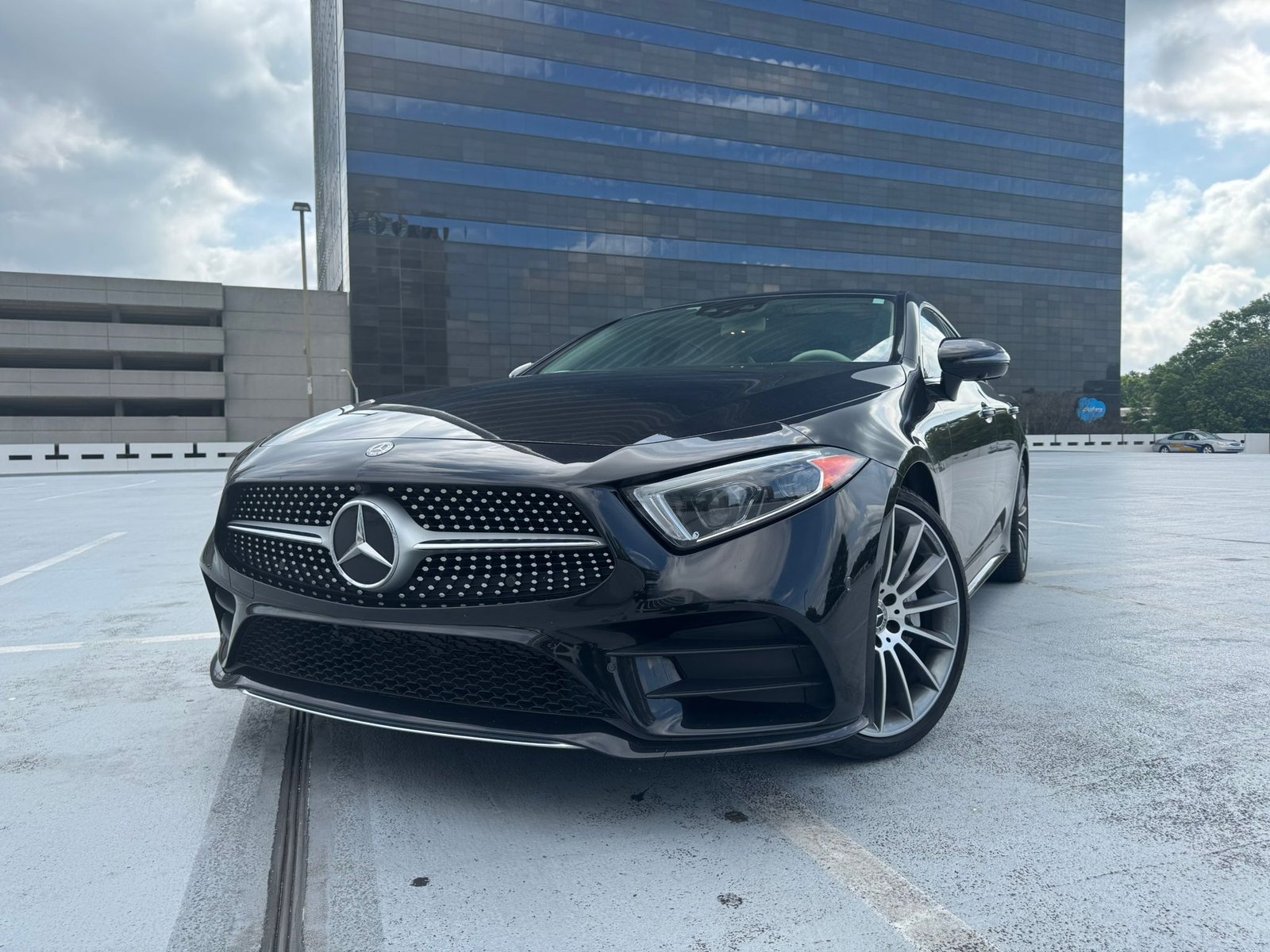Mercedes CLS 450 AMG - Xoticc Car Rentals